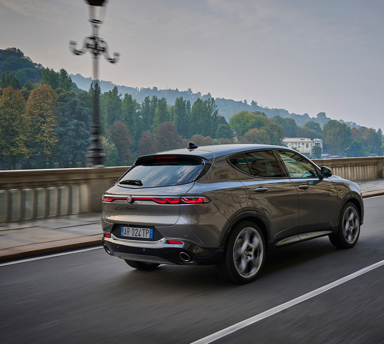 Carros híbridos: Tecnologia e vantagens | Alfa Romeo PT